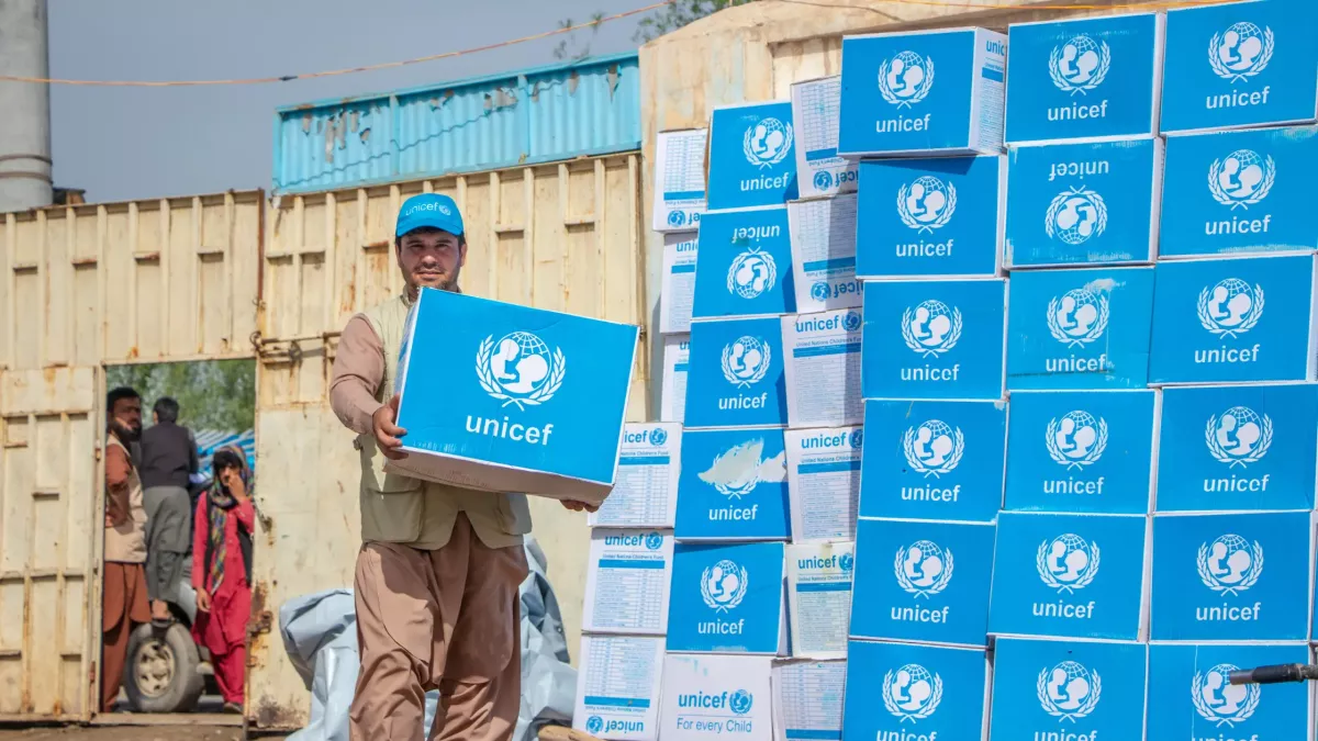 HELP PROTECT CHILDREN IN EMERGENCIES | UNICEF Global